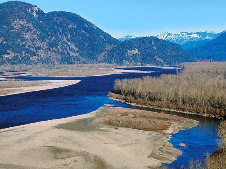 Fraser River Vancouver Fishing Holidays Canada | travel&co.